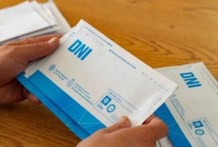 Lanzan un nuevo DNI electrónico con chip: cómo es y qué pasa con las ...